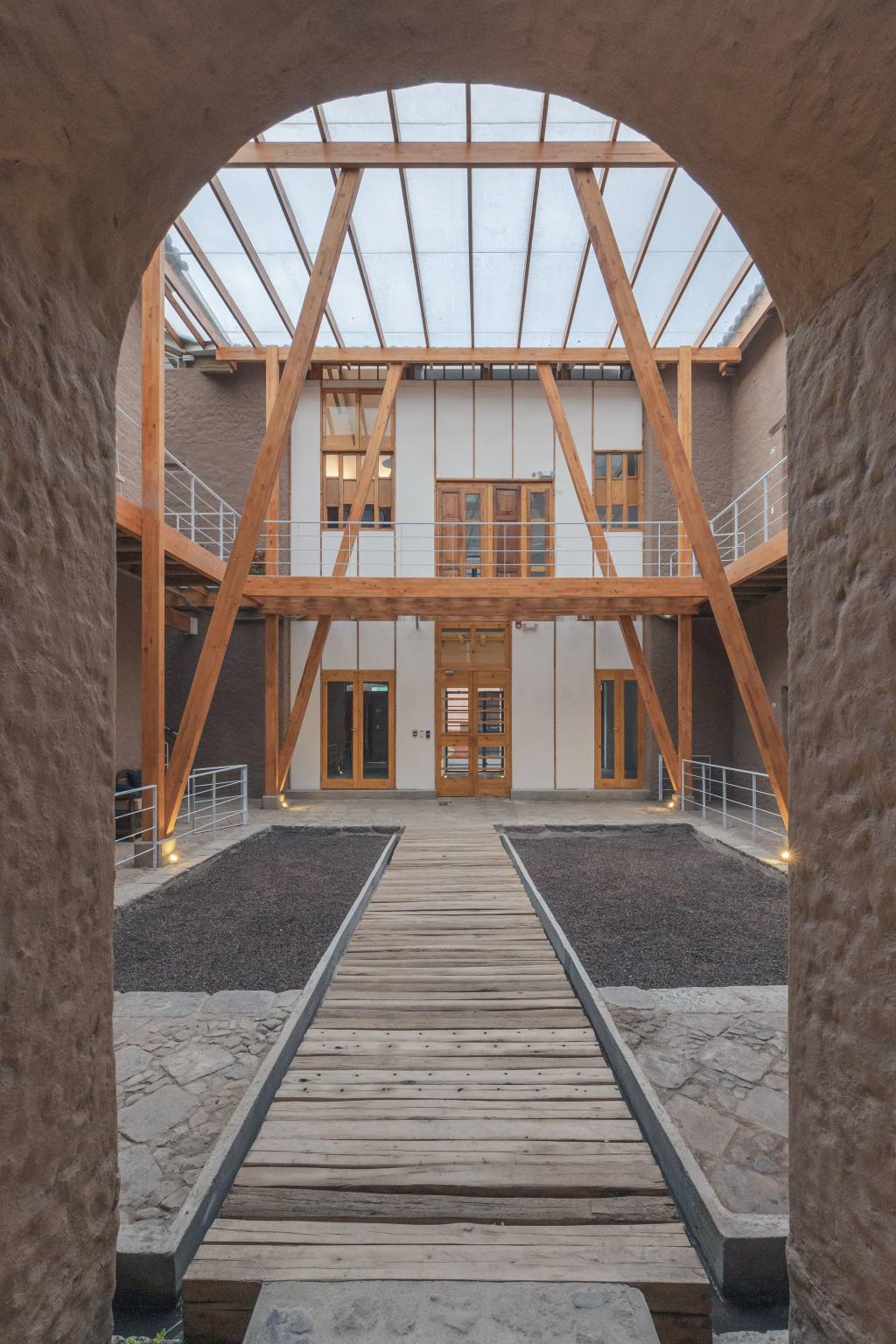 San Tola - Share Your Green Design